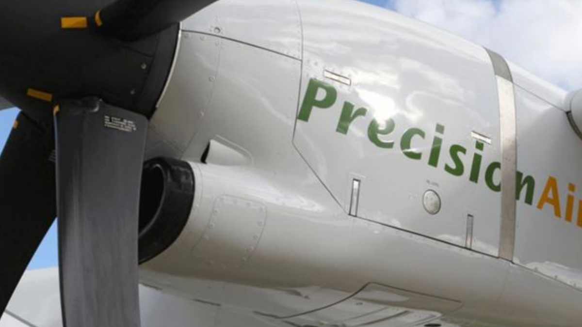 Aereo precipita nel Lago Vittoria in Tanzania: soccorritori sul posto Aereo precipita nel Lago Vittoria in Tanzania: soccorritori sul posto